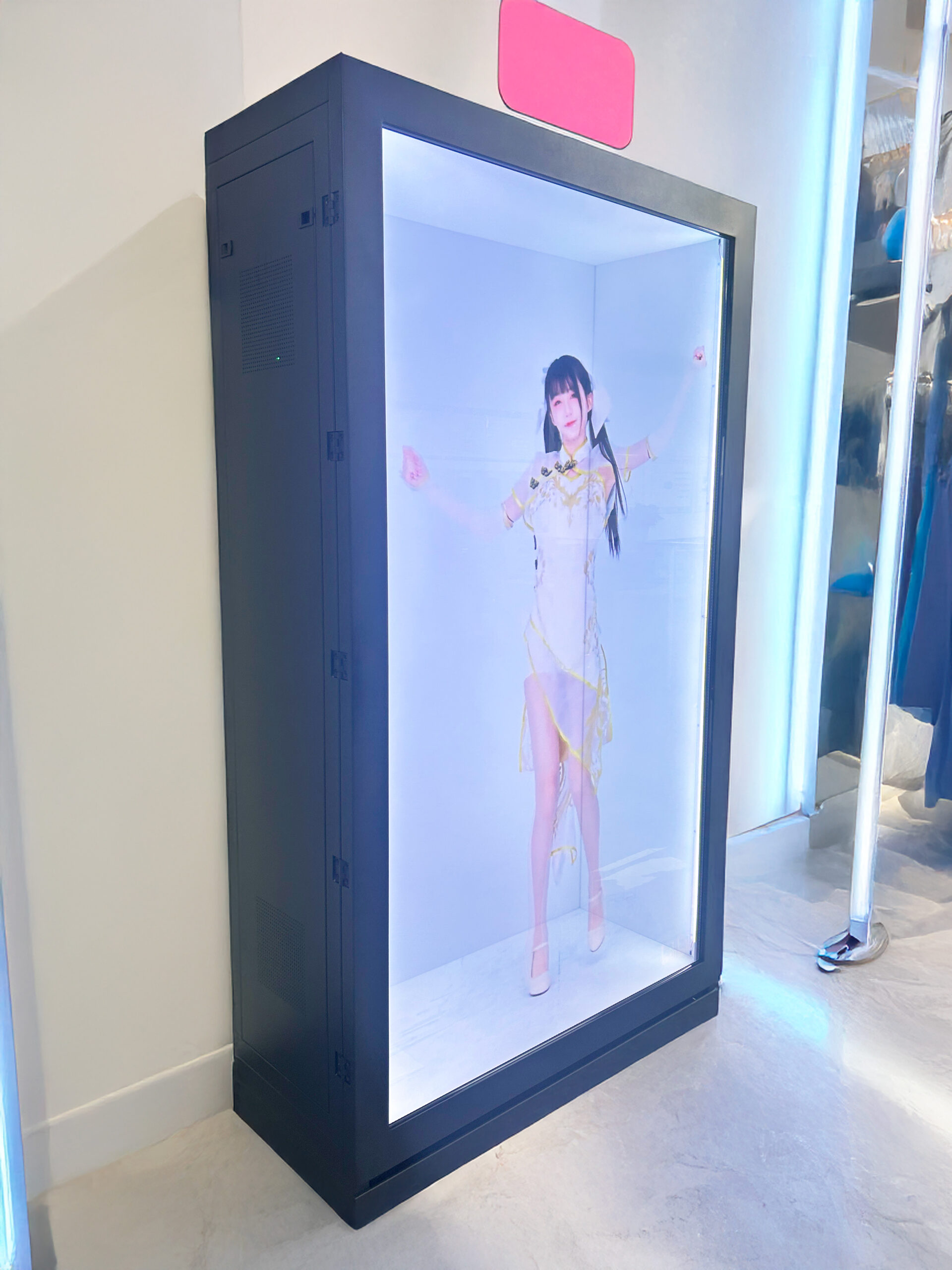 Interactive Transparent LCD Lightbox | faytech